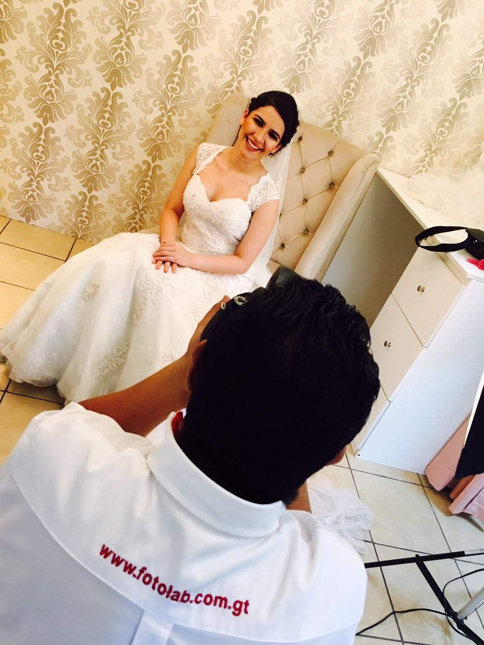 Fotolab || Reviviendo Memorias